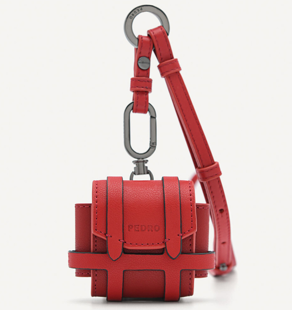 小CK姐妹牌「Pedro」推情人節限定系列，想高調示愛這款「紅色愛心包」請必須入手！ | Bella.tw儂儂